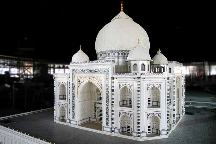 Lego Model Of The Taj Mahal Built In 2,019 Hours Looks Eerily Similar ...