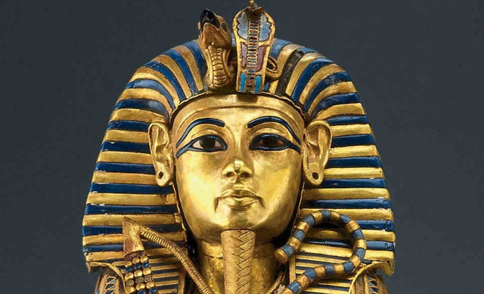 Researchers Claim Egypt's King Tutankhamun Had An 'Alien' Dagger On Him ...