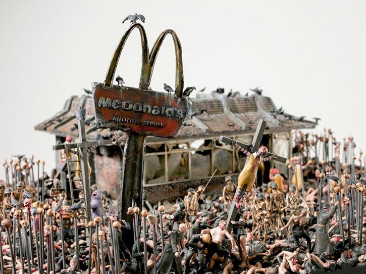These 11 Cringe-Worthy Images Capture A World Where McDonalds Is Run By ...