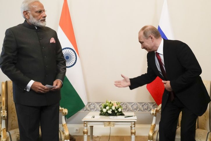 Modi Took A Stroll With Putin In A Park And We've Got Pictures To Prove ...