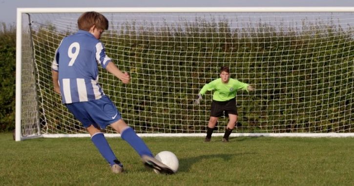 Here Are 9 Things You Will Relate To If You Played Football In School ...