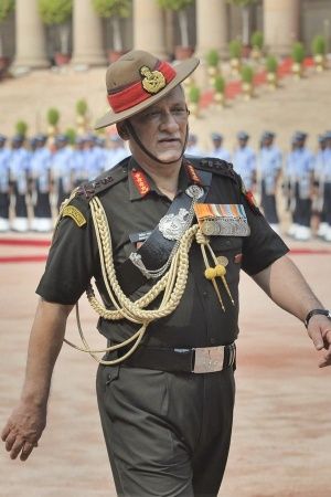 Here's Why People With 'Dimples Of Venus' Or Butt Dimples Are Extremely ...