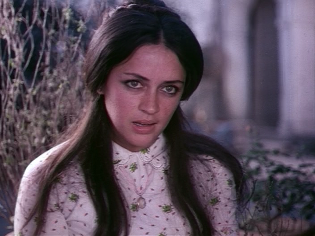 Nafisa Ali rare unseen photos Photos - Indiatimes.com