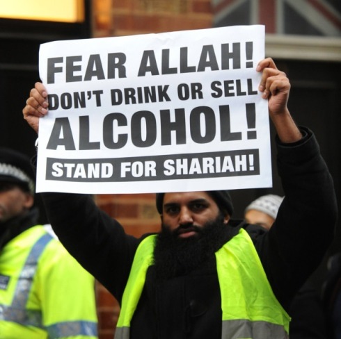 Religious taboos: Taboos in the Islamic world Photos - Indiatimes.com