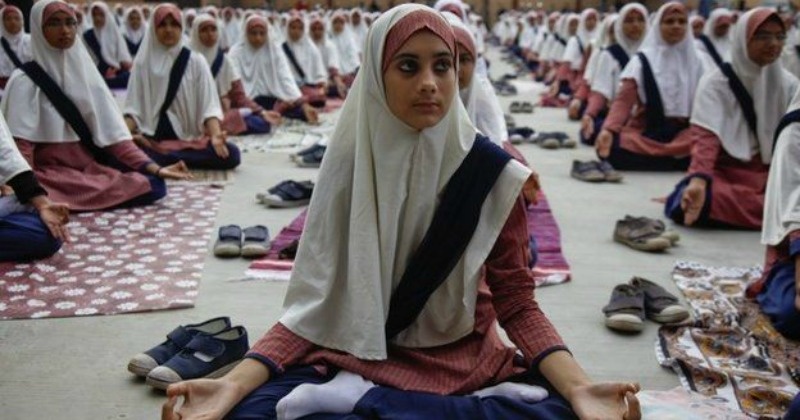 These Muslim Students Practise Yoga At An Ahmedabad School To Ease ...