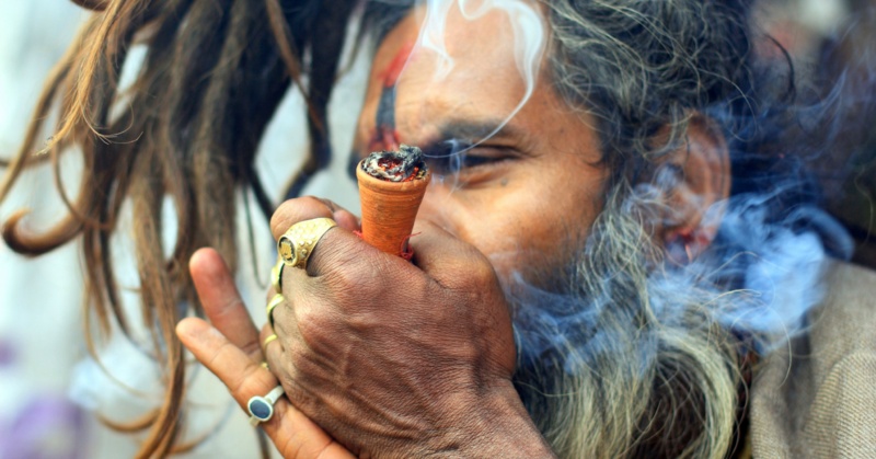 9 Side Effects Of Marijuana Every Weed Smoker Ought To Know!