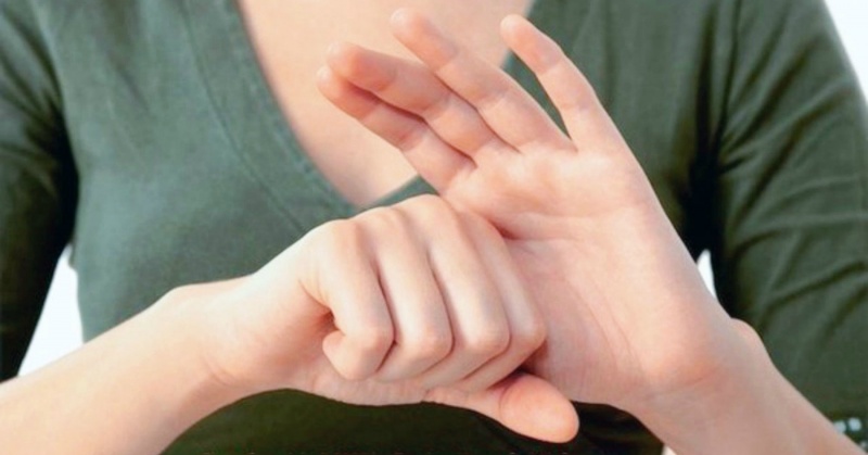 Learn This Ancient Japanese Hand Exercise To Balance Your Emotions ...
