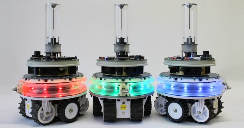 There's Now A Robot That Can Link Up With Others Of Its Kind To Form A ...