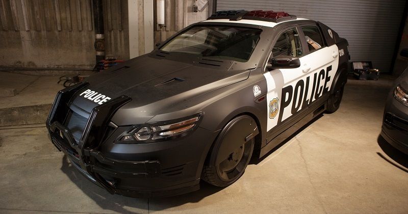 Futuristic 'RoboCop' Car Will Detain Suspects, Perform Tests, Pass ...